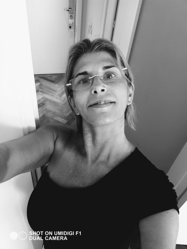 Miriam Juliani - Escuela Mediación