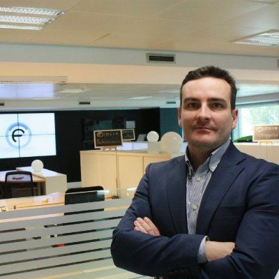 D. JAVIER GARMENDIA SANZ - Escuela Mediación